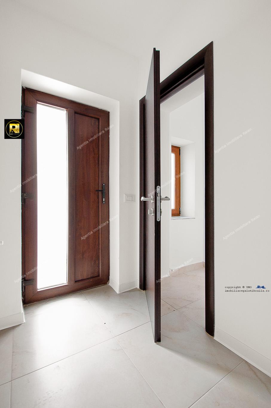 Vanzare proprietate tip condominiu, in Galati, curte si anexa, ideala ...
